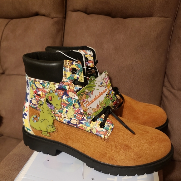 Nickelodeon | Shoes | Nickelodeon Rugrats Boots Mens Sz8 Camel Brown ...